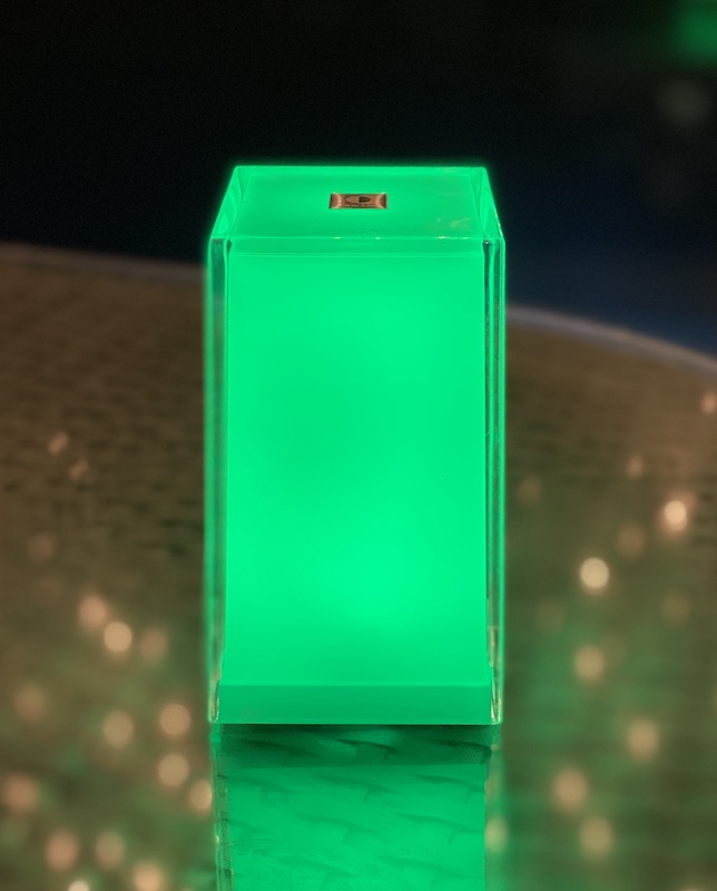 Hokare Cub – LED Table Lamp – Space Lighting