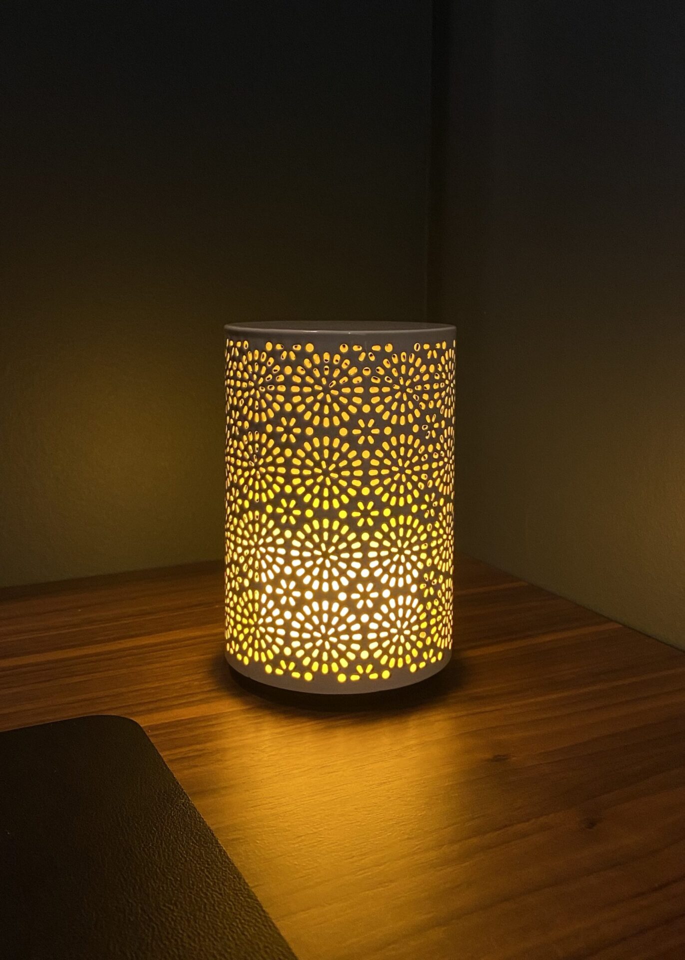SMART AND GREEN – Space Lighting