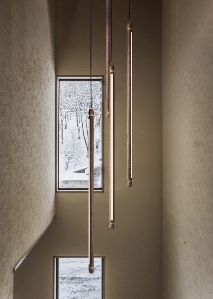 LÍNEA V Pendant – Space Lighting