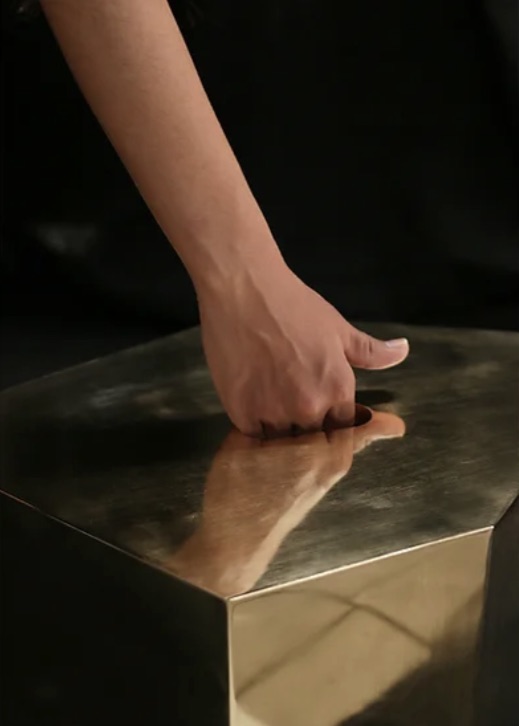 Pentagon – Stool – Space Lighting